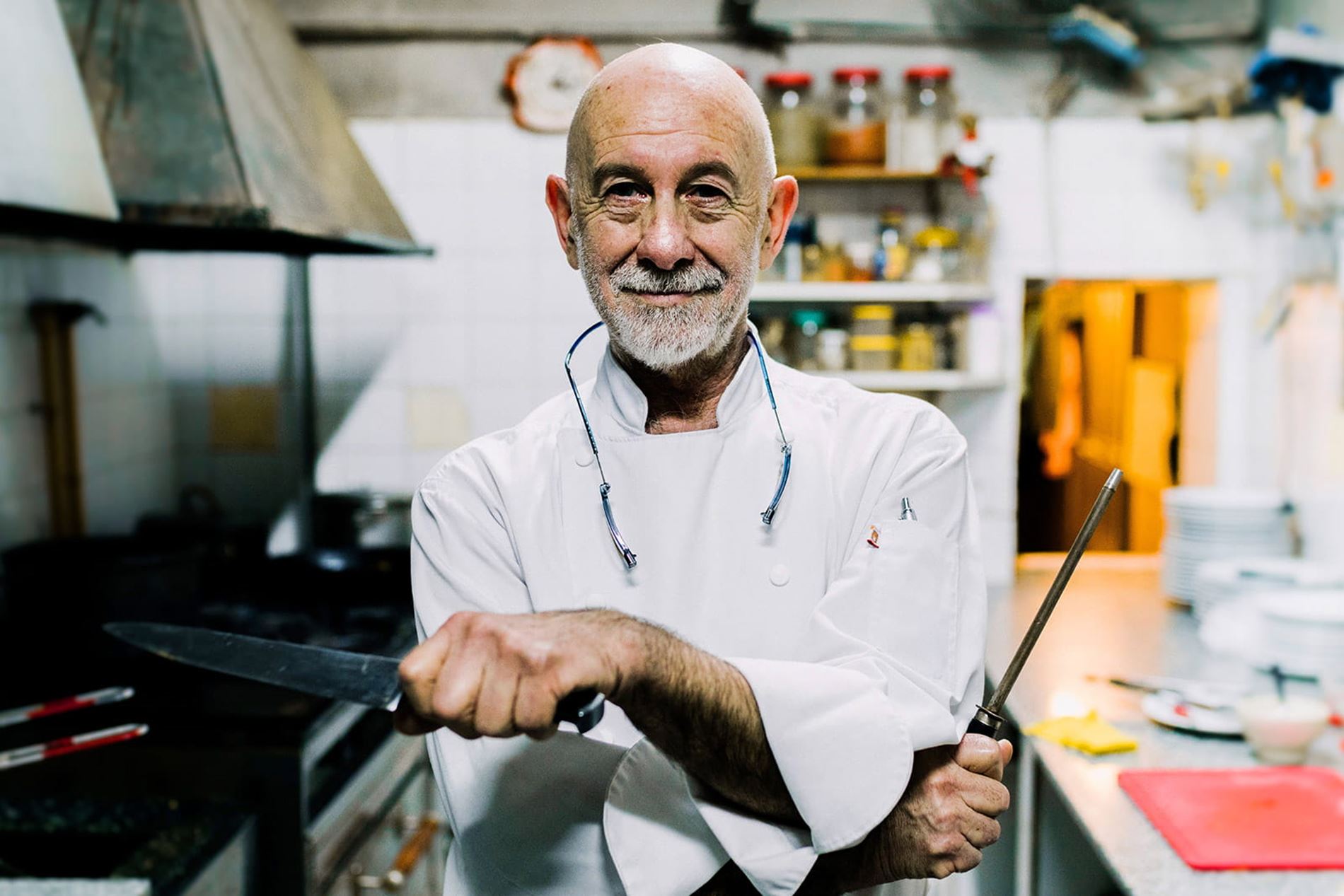 MotionCore hearing aids. Hear what's important, automatically | Rexton