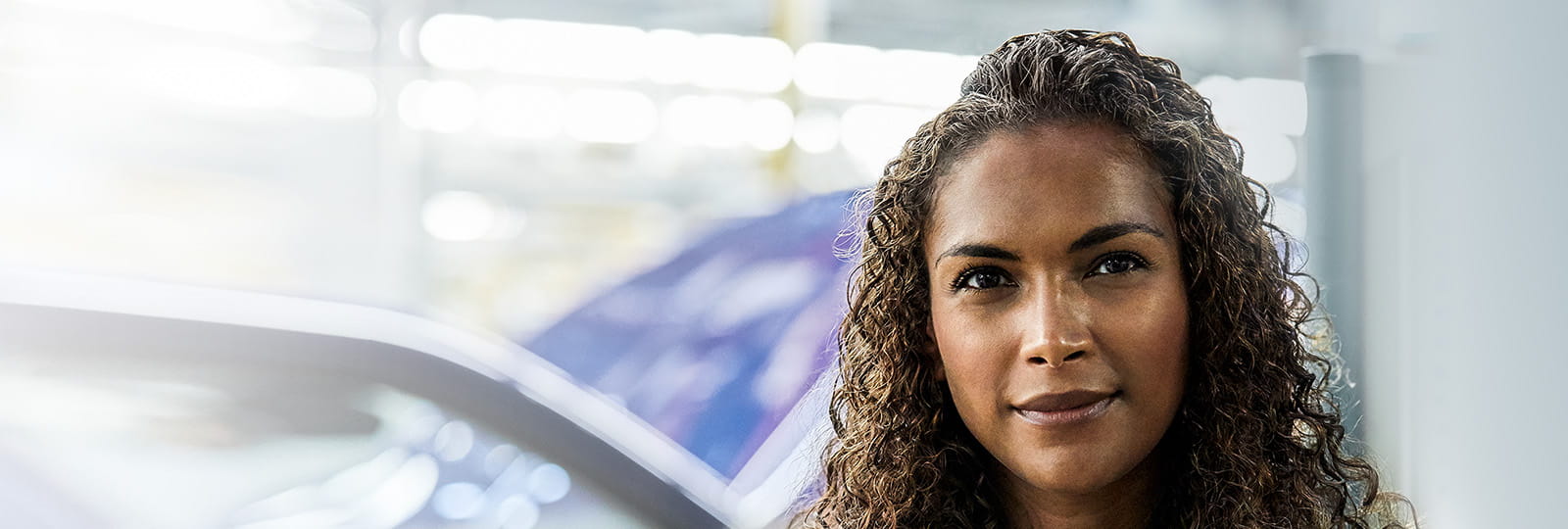 M-CORE B-Li rechargeable BTE hearing aids | Rexton