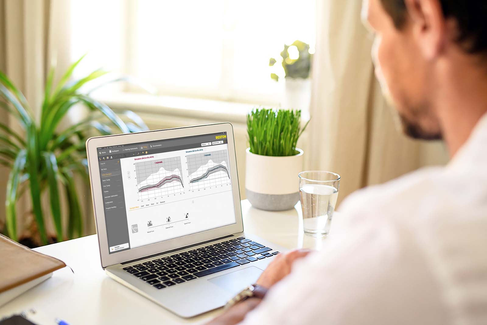 Information for hearing care professionals | Rexton